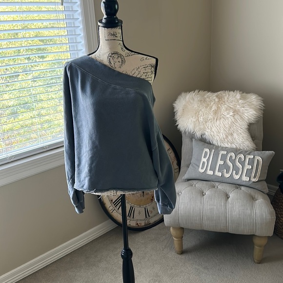 We The Free | Tops | We The Free Large Bri Off Shoulder Sweatshirt ...